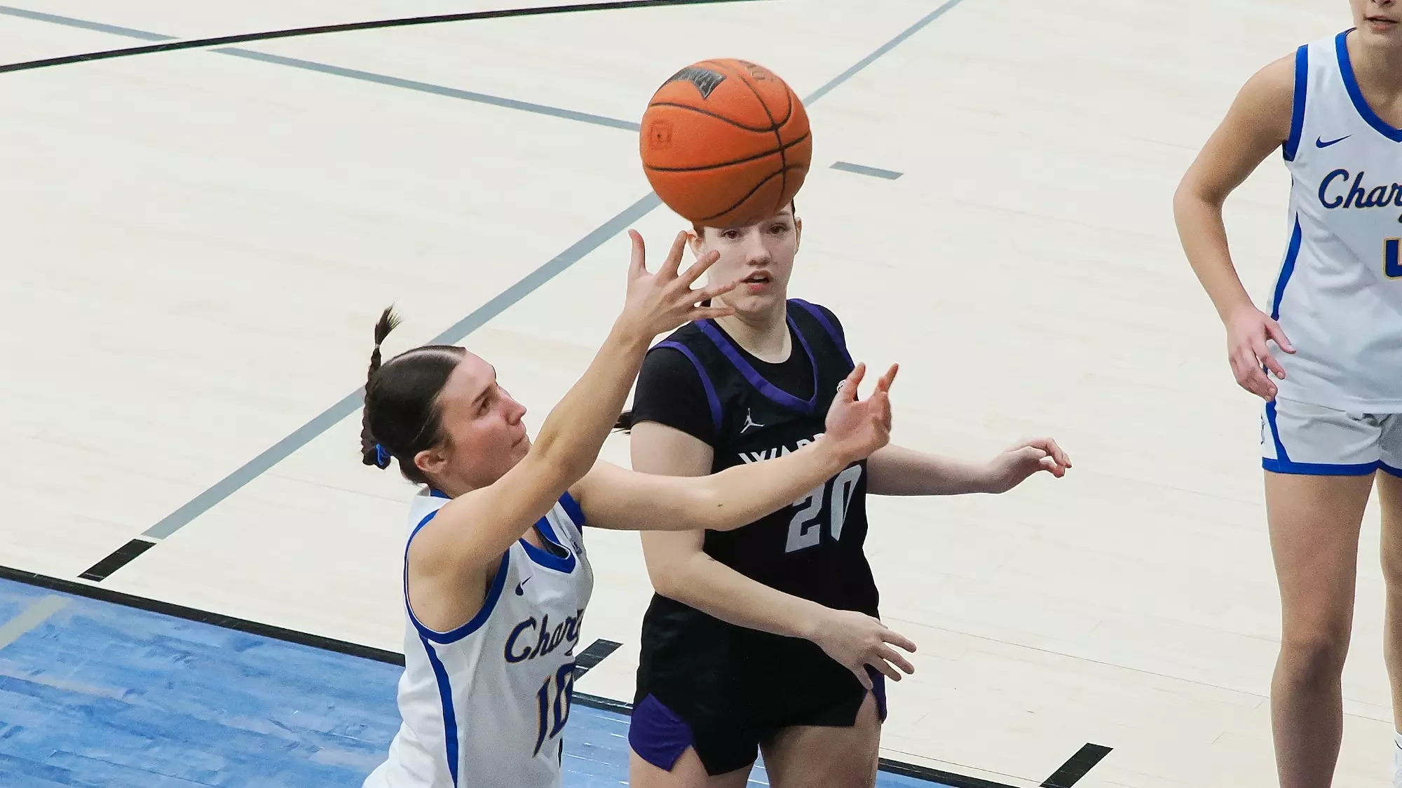 CHARGERS FIGHT TO THE FINISH AT NO.9 DAKOTA WESLEYAN - Briar Cliff ...