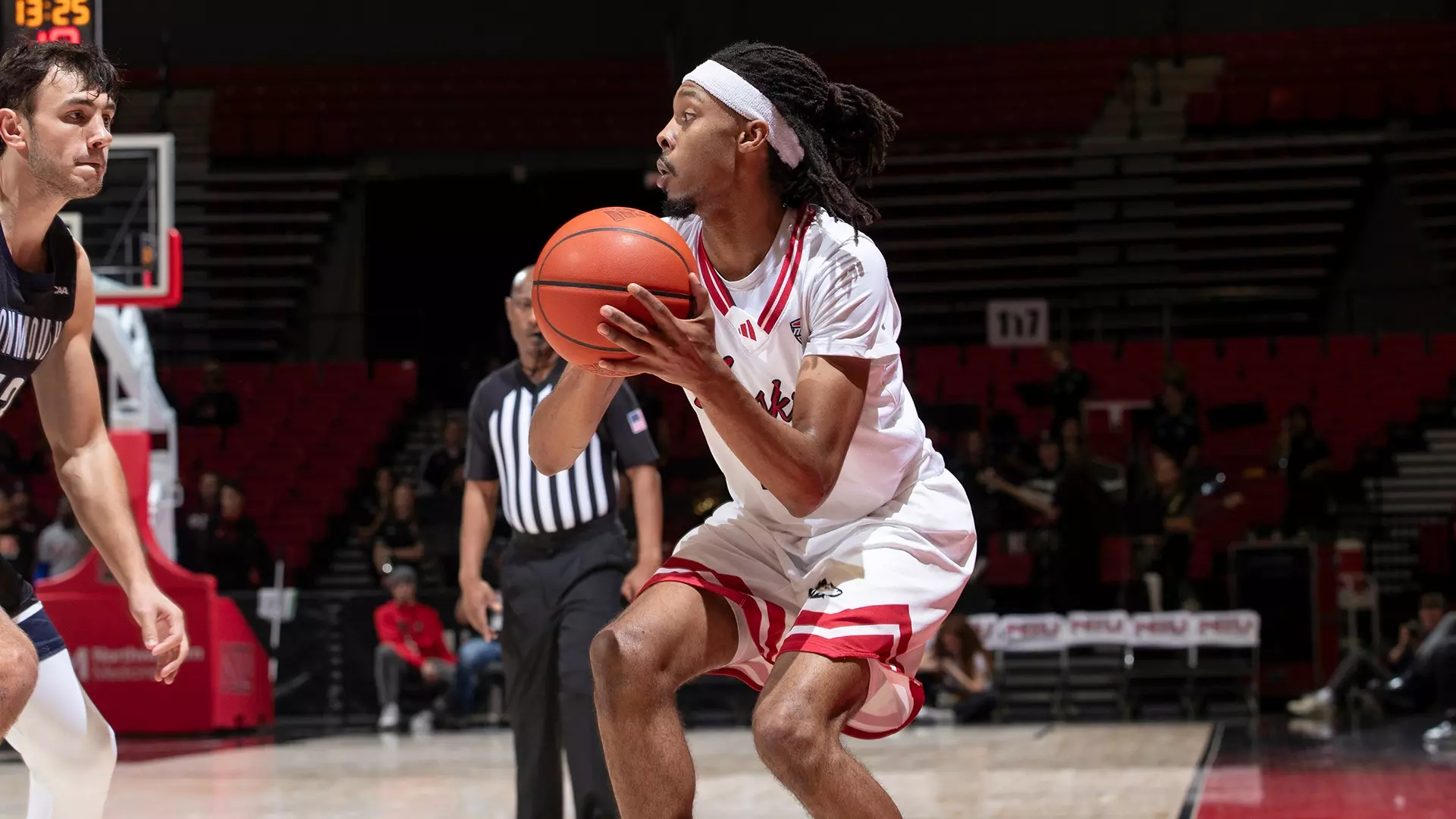 James Dent Jr. - Men's Basketball - NIU Athletics
