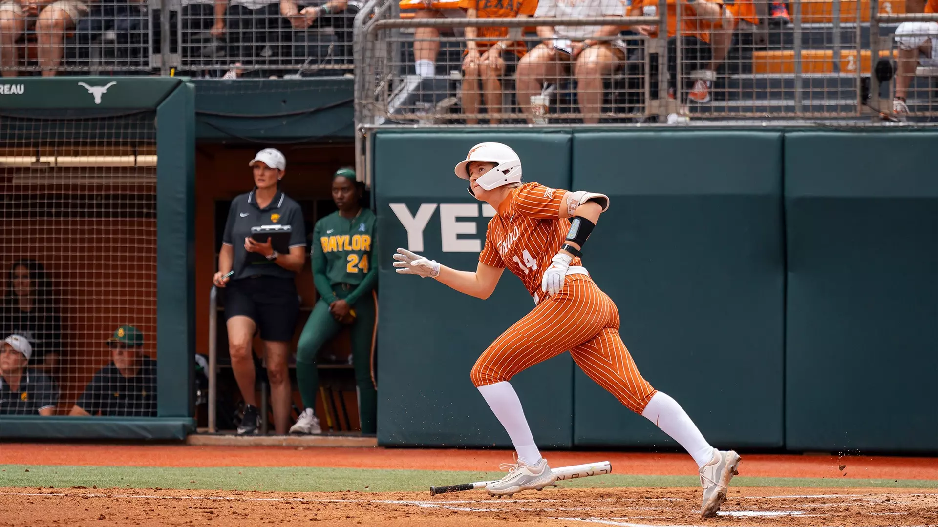 Reese Atwood - Softball - University of Texas Athletics