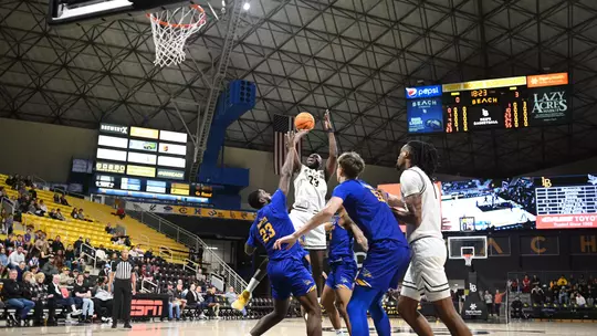 Men's Basketball - Long Beach State University Athletics