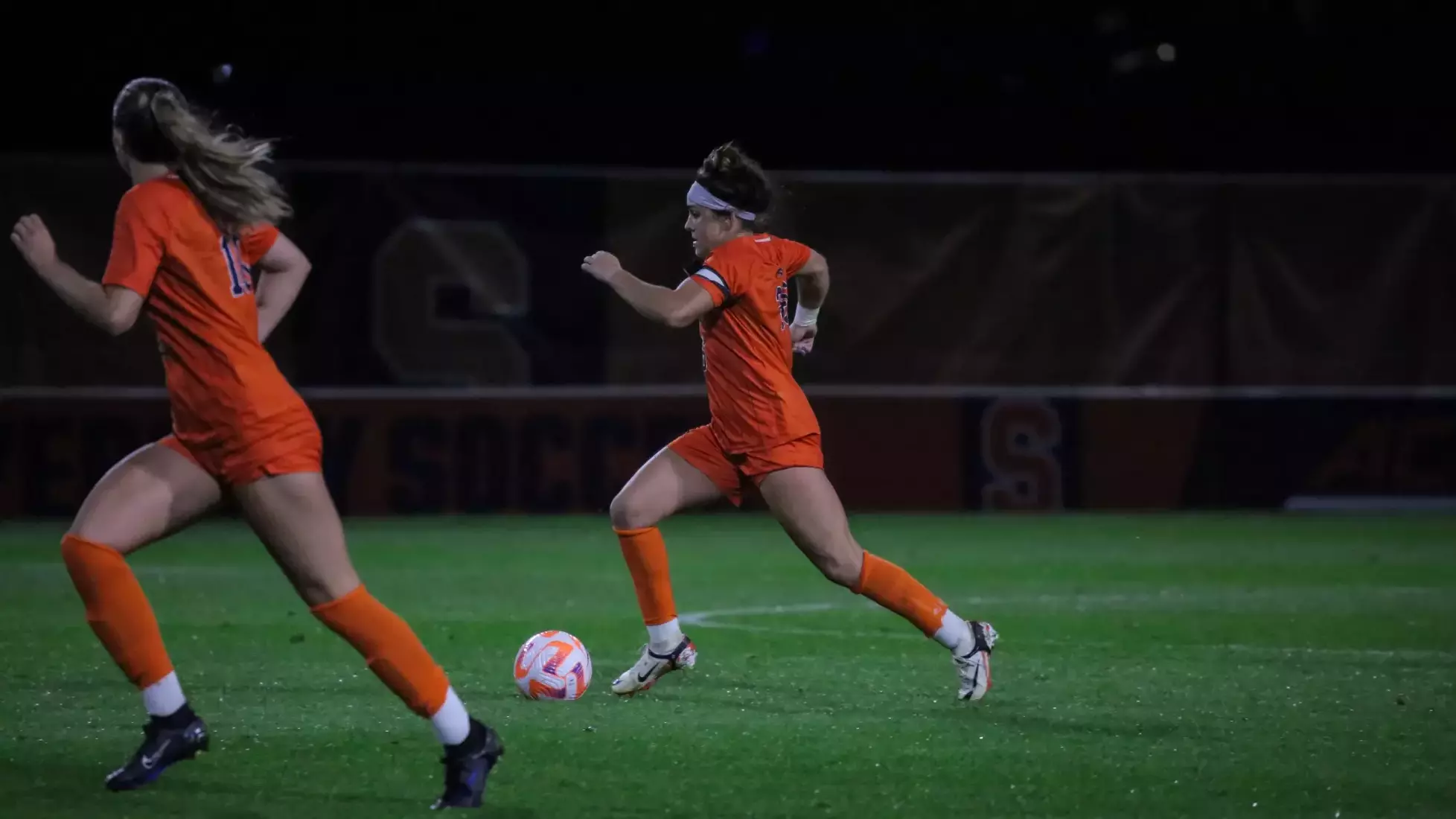 Vanderbosch Posts 16 Saves, Orange Edged By #3 FSU, 3-2 - Syracuse ...