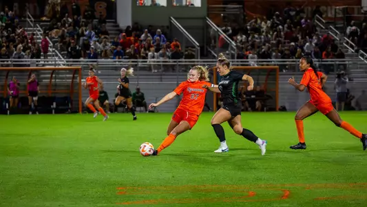 Grace Gillard - Women's Soccer - Syracuse University Athletics