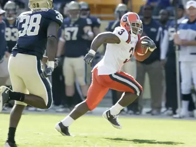 Delone Carter - Football - Syracuse University Athletics