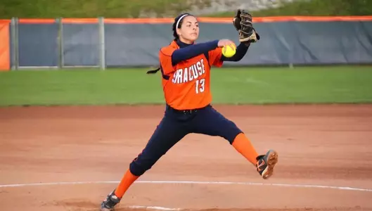 Lindsay Taylor - Softball - Syracuse University Athletics
