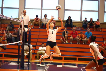 Annie Bozzo - Volleyball - Syracuse University Athletics