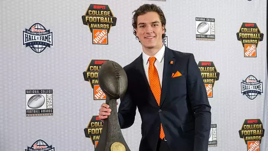 Andre Szmyt - Football - Syracuse University Athletics