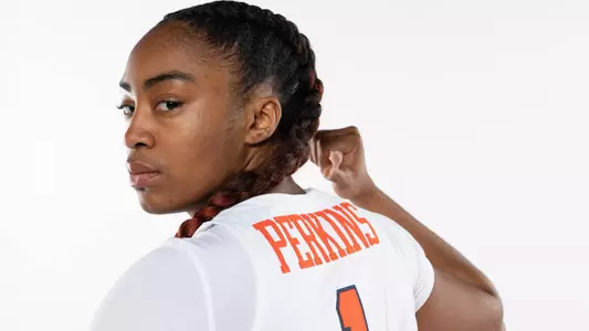 Q&A with Kennedi Perkins - Syracuse University Athletics