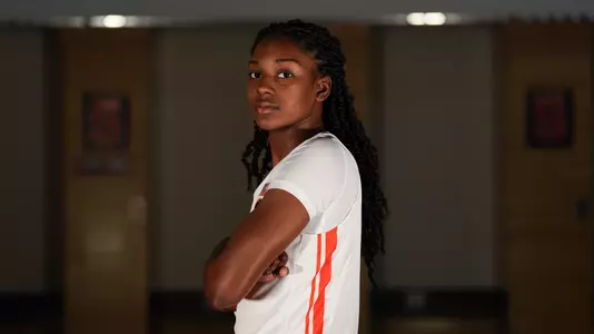 Syracuse Signee Alyssa Latham to Play in WHO'S NXT? All-American Game ...