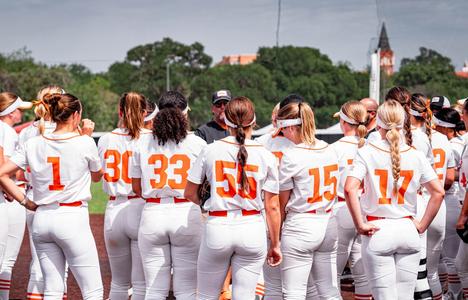 Cowgirl Softball Slots In At No. 2/2 Nationally - Oklahoma State University Athletics