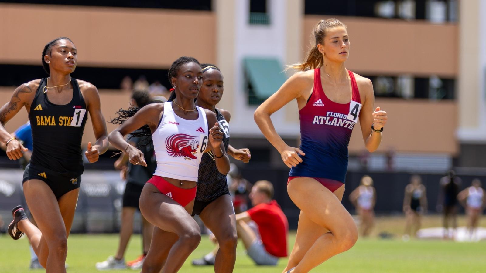 Florida Atlantic Starts Season Strong in Gainesville - Florida Atlantic ...