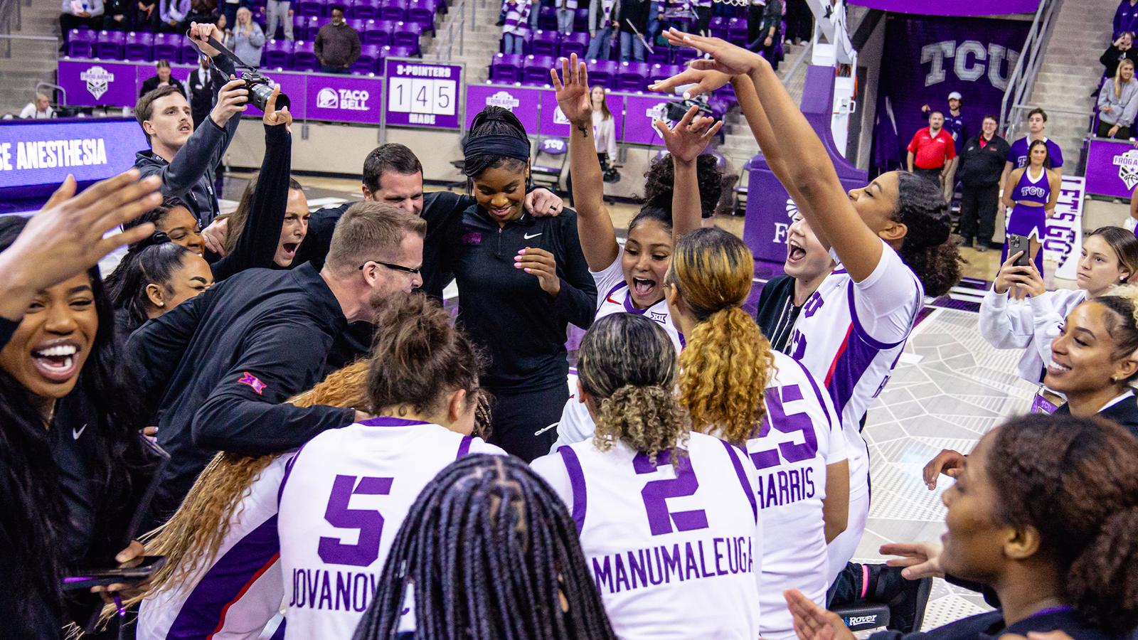 TCU Steals National Spotlight in 66-60 Takedown of UCF - TCU Athletics