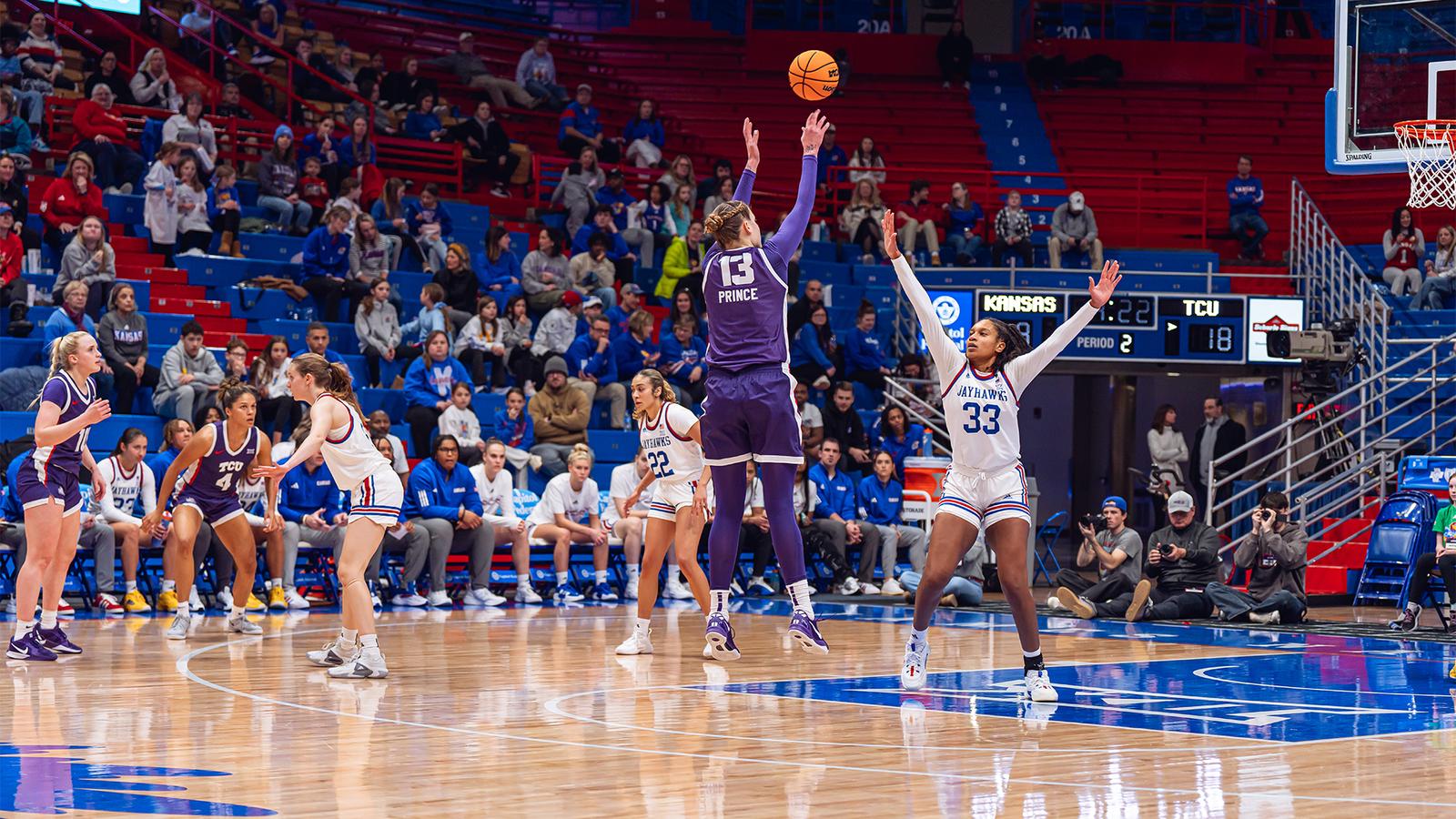 Prince Scores 30 to Lead No. 11 TCU Past Kansas - TCU Athletics