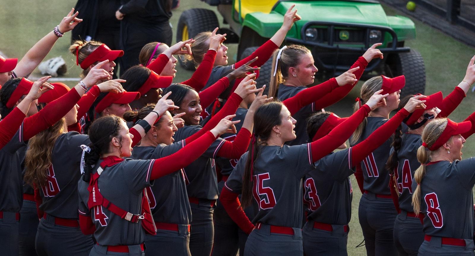 Pack Wins 14th Straight, Extends Longest Home Streak in Program History ...