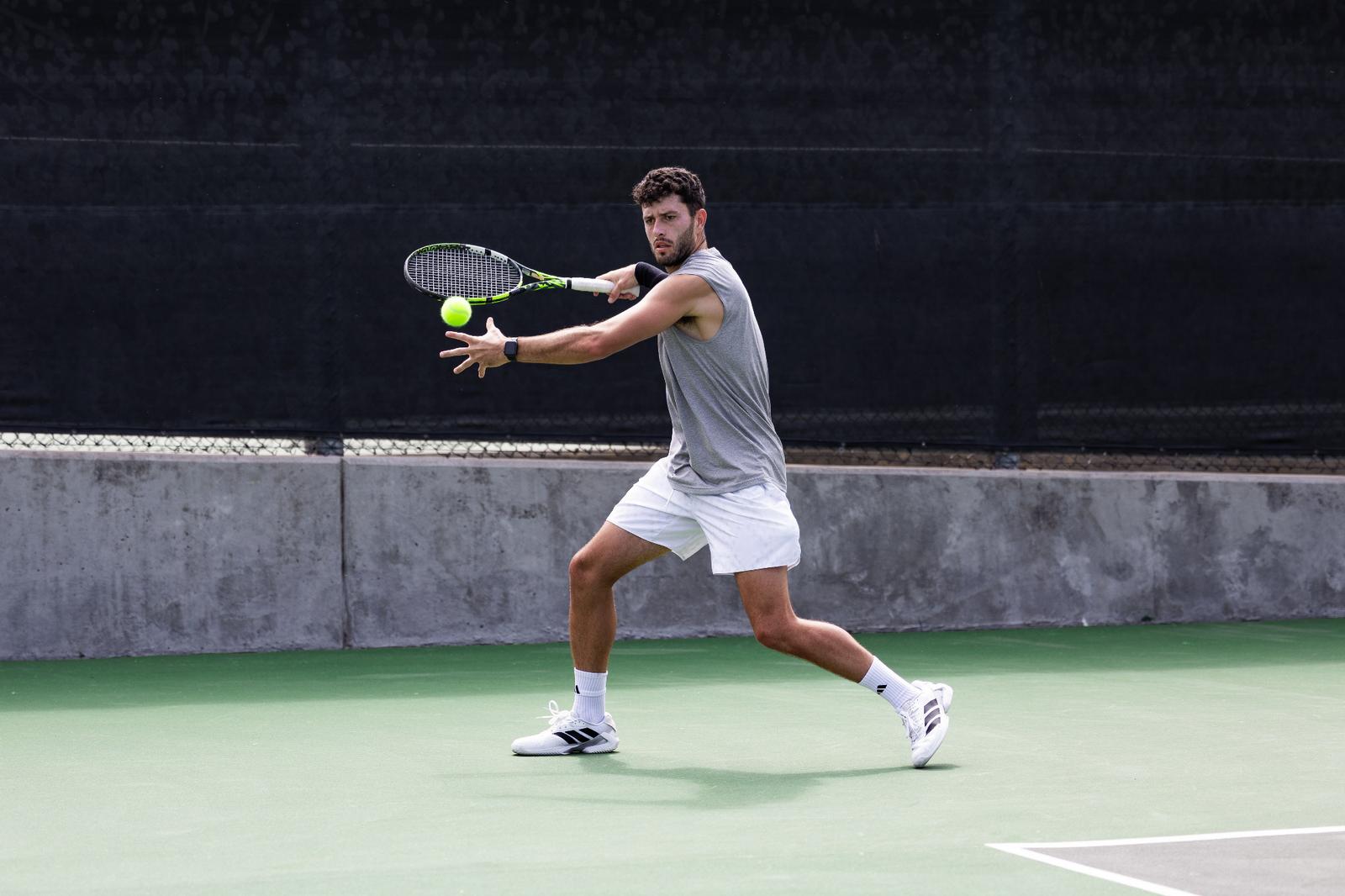 Mustangs Fall to No. 15 Cal in Season Opener - Cal Poly