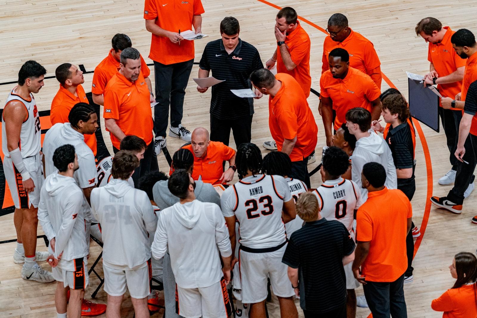 Cowboys take on unbeaten Iowa State Saturday in Ames - Oklahoma State ...