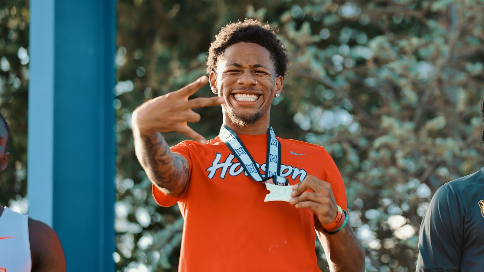Marshall Jr. Receiving Votes on The Bowerman Watch List - University of ...