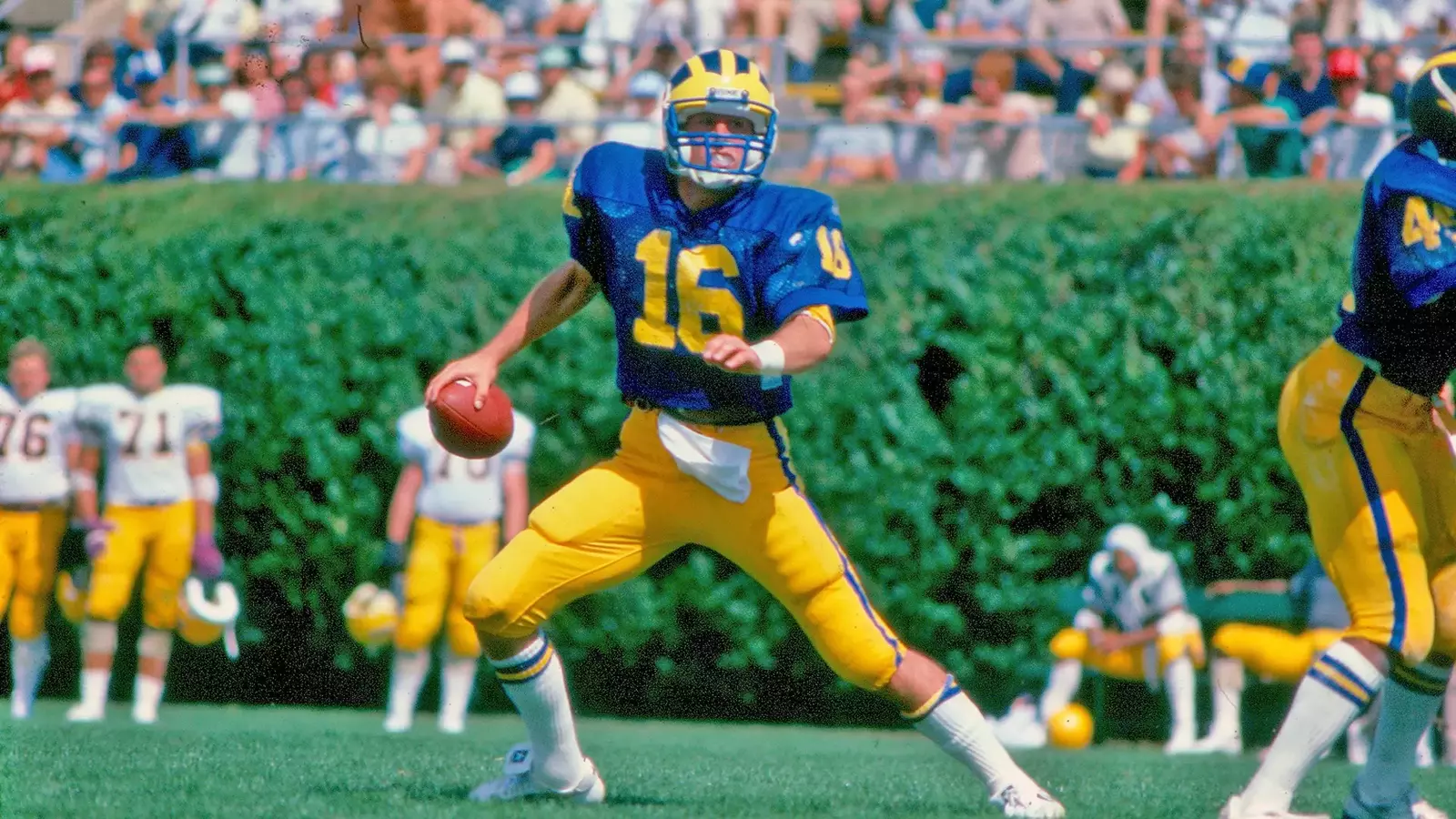 Rich Gannon to Serve as Honorary Captain at Football Home Opener ...