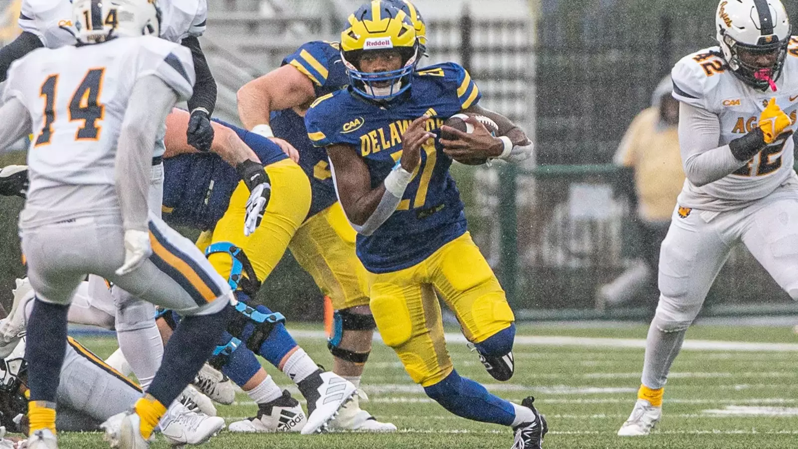 Marcus Yarns Named to Walter Payton Award Watch List - University of ...