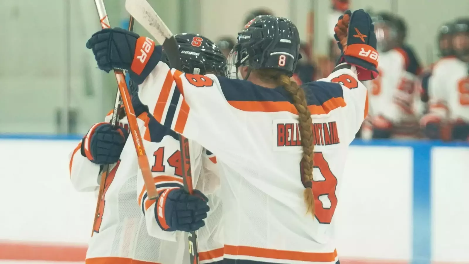 'Cuse Sweeps Post - Syracuse University Athletics