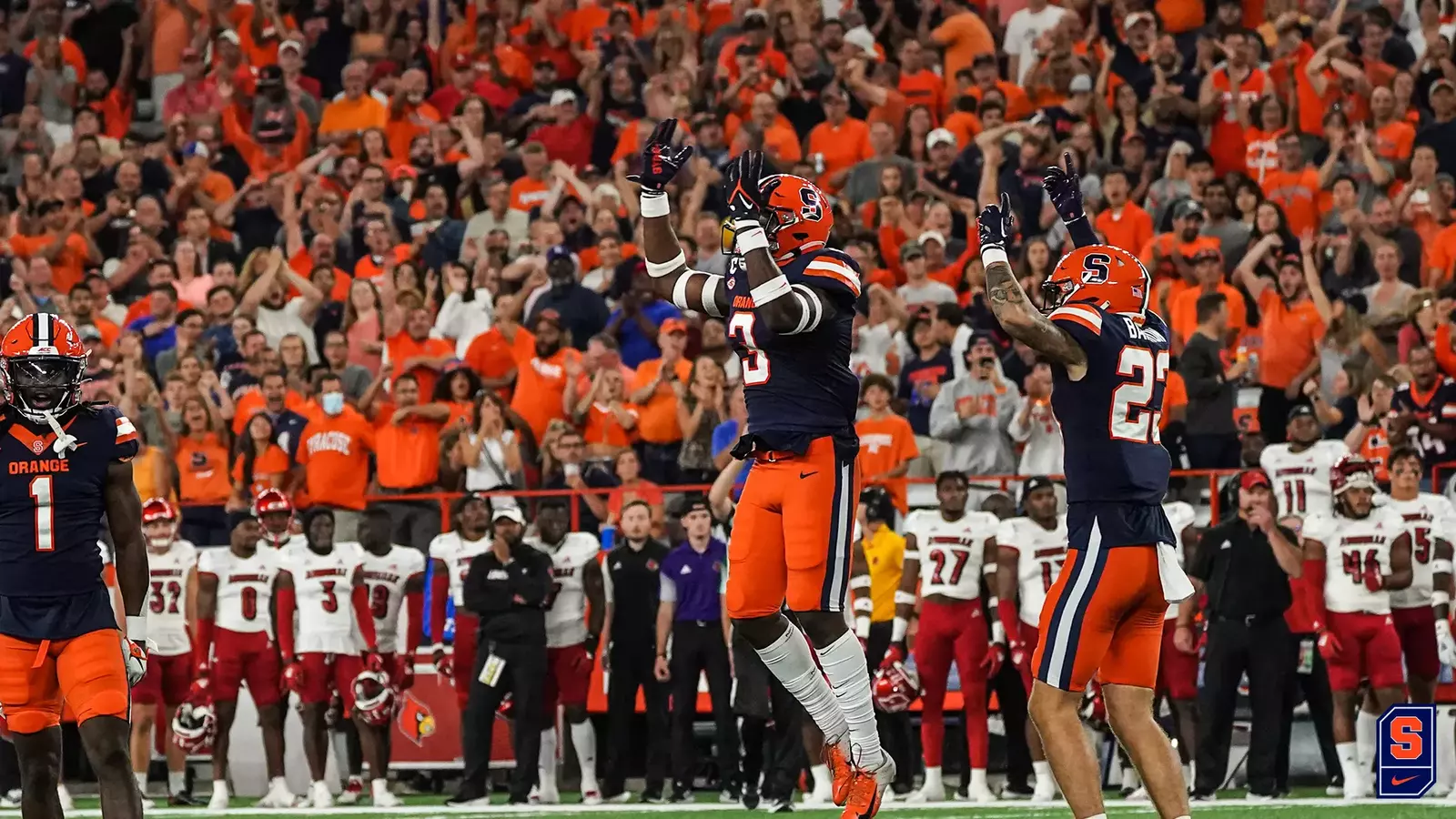 Stout Defense, Quick-Strike Offense Combo for Opening Win - Syracuse ...