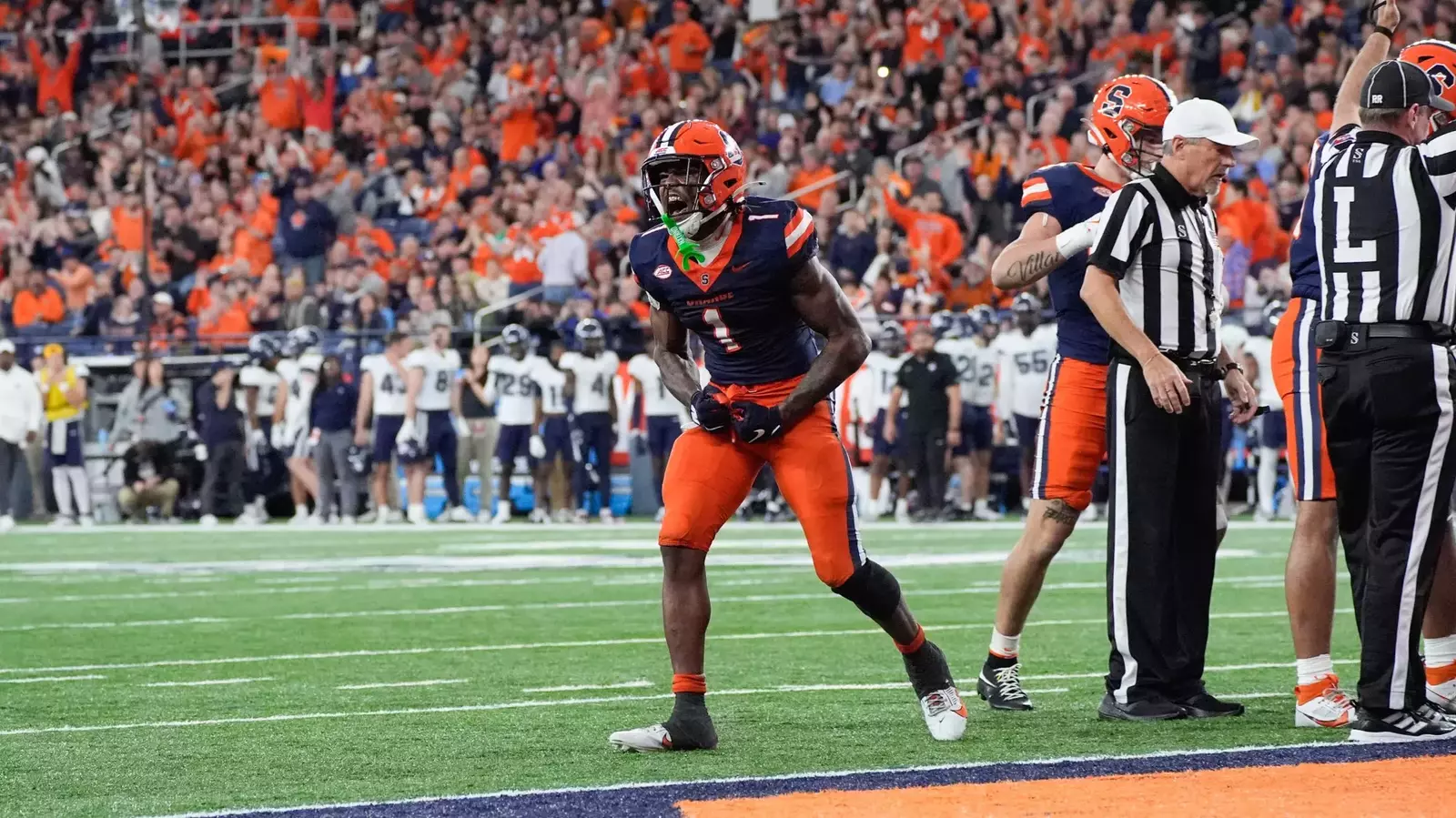 'Cuse and Canes Square Off in Regular Season Finale - Syracuse ...