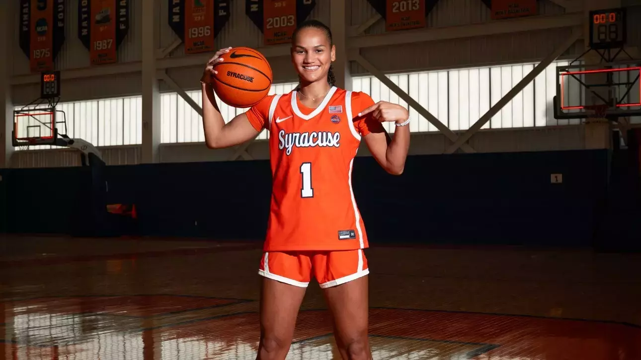 Camdyn Nelson Named Gatorade Player of the Year in Connecticut ...