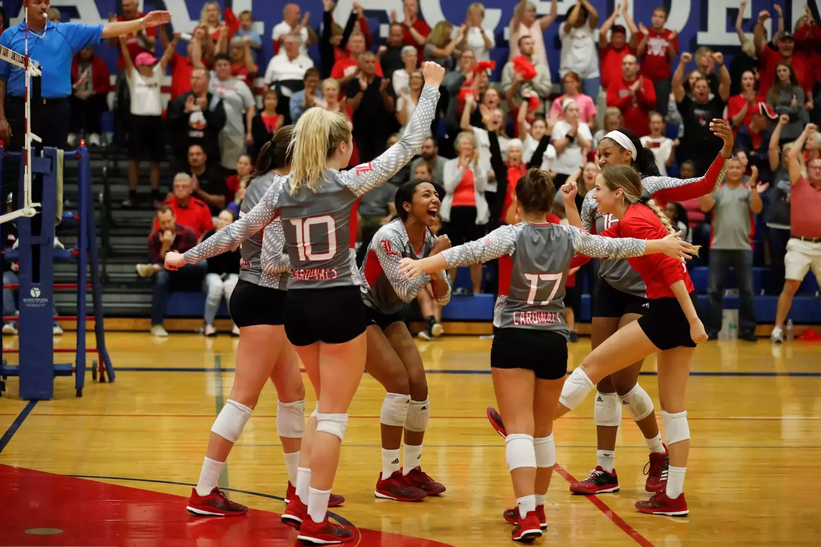 No. 22-Ranked Cardinals Roar Back to Beat Notre Dame in Five Sets ...