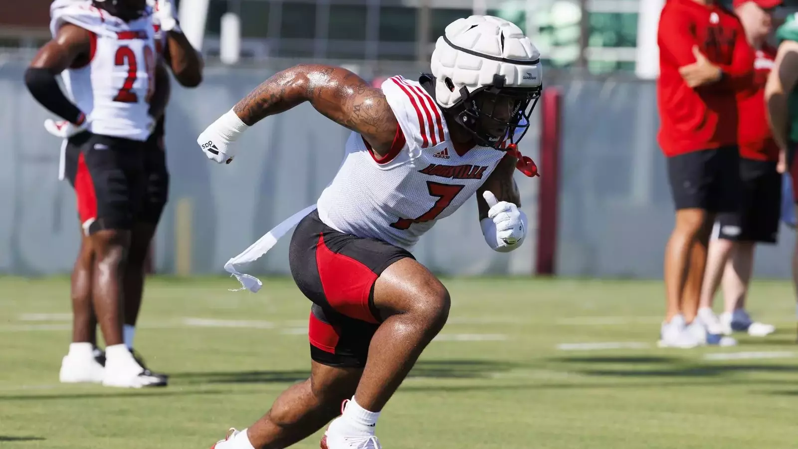 Tiyon Evans Enters a Crowded Backfield - University of Louisville Athletic