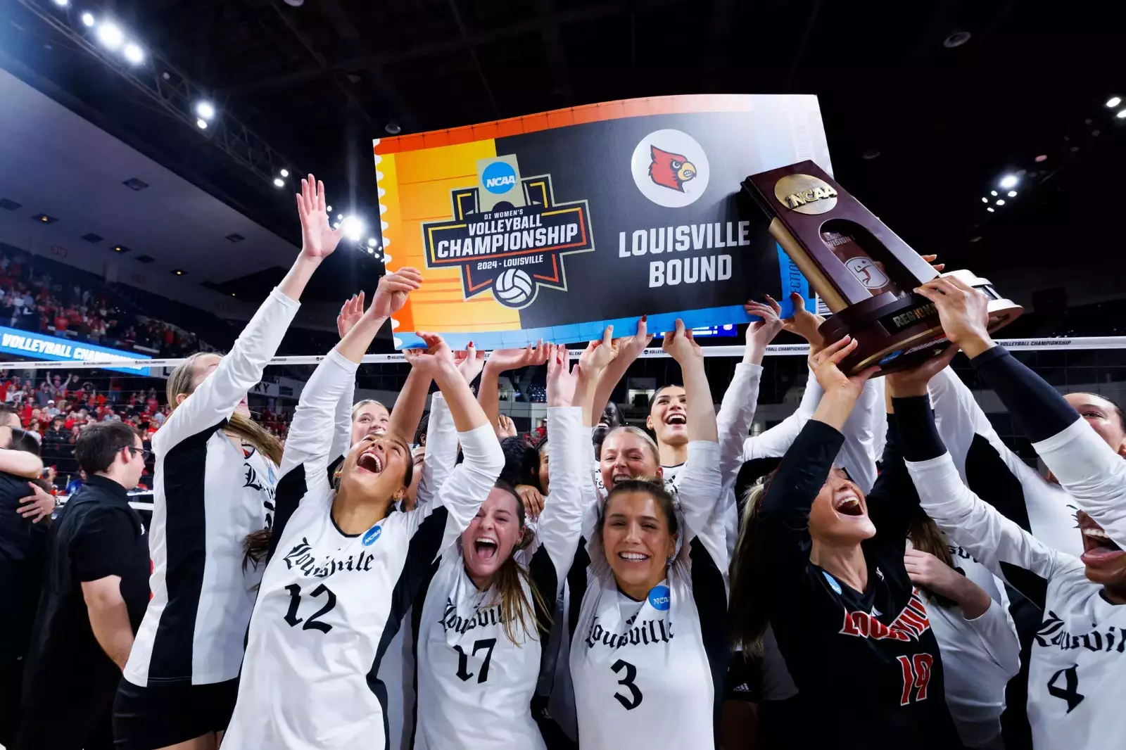 Top-Seeded Louisville Advances to NCAA Semifinals with 3-1 Win Over ...