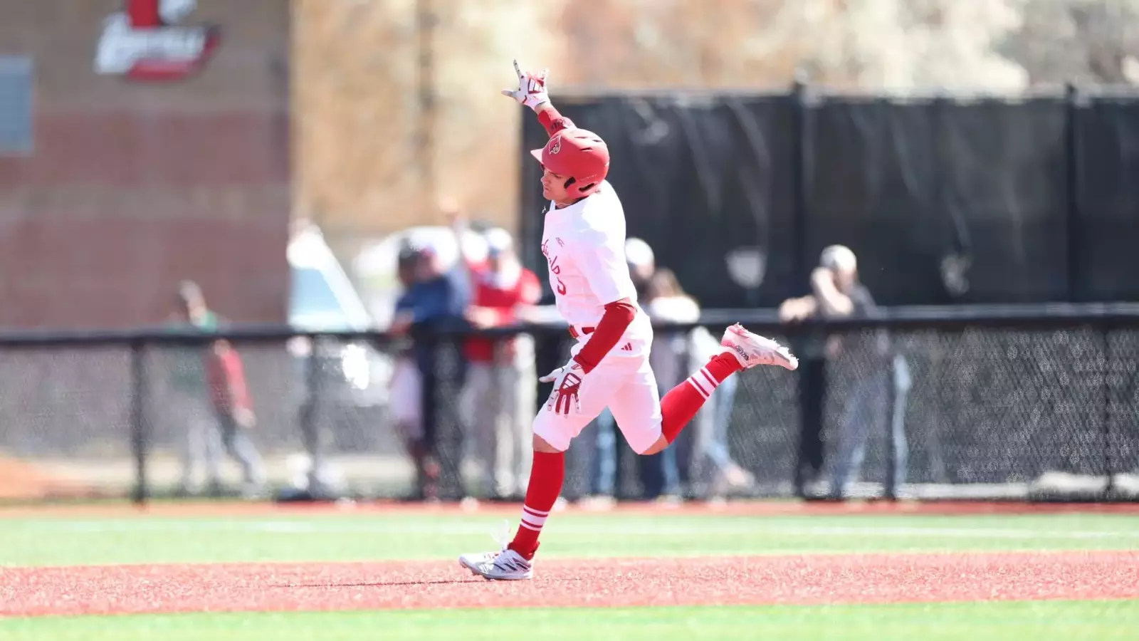 Kilen Hits for Cycle as Louisville Drops Game to Virginia Tech ...