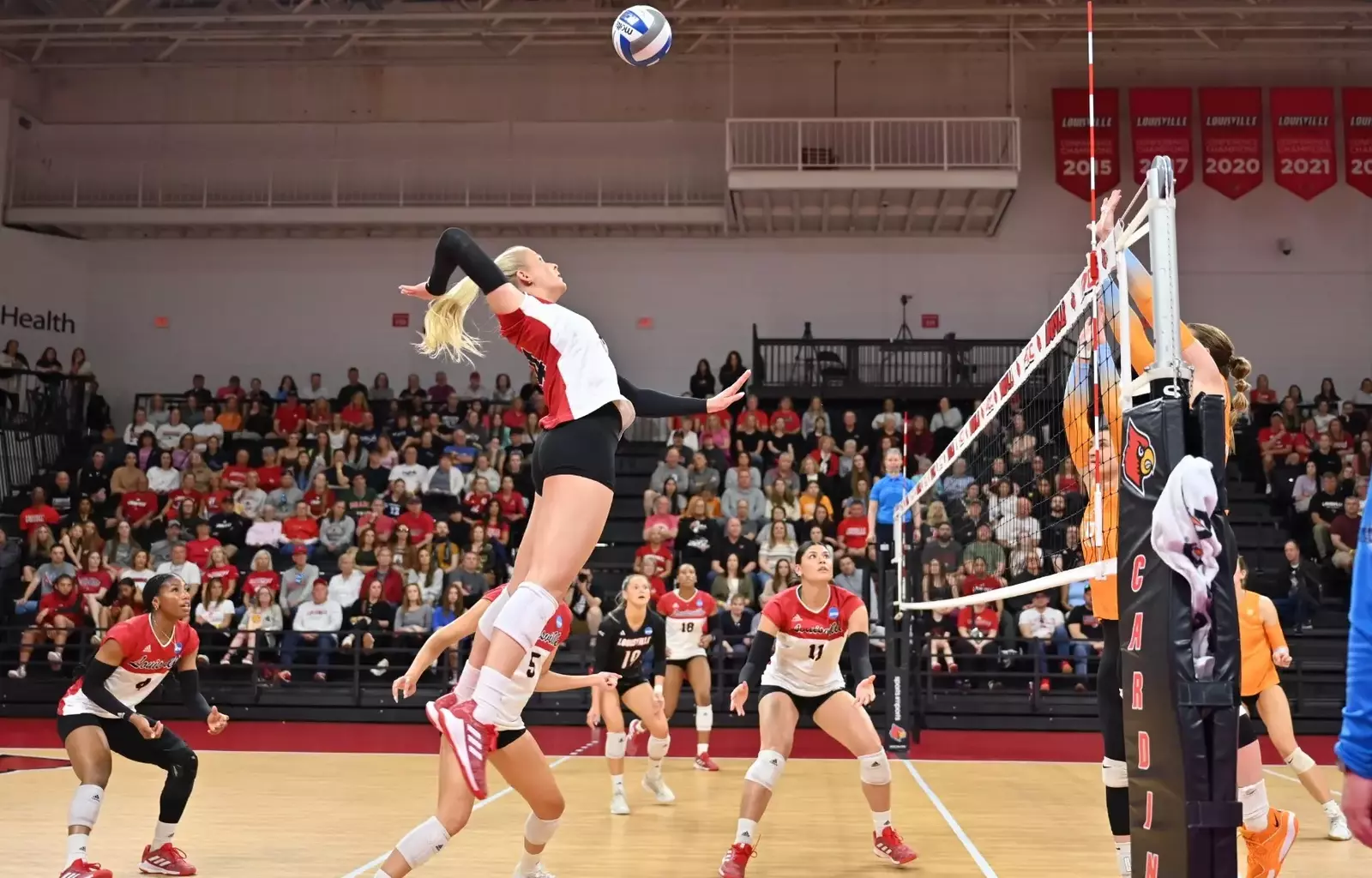 Cardinals Outlast Tennessee in Final Spring Match - University of ...