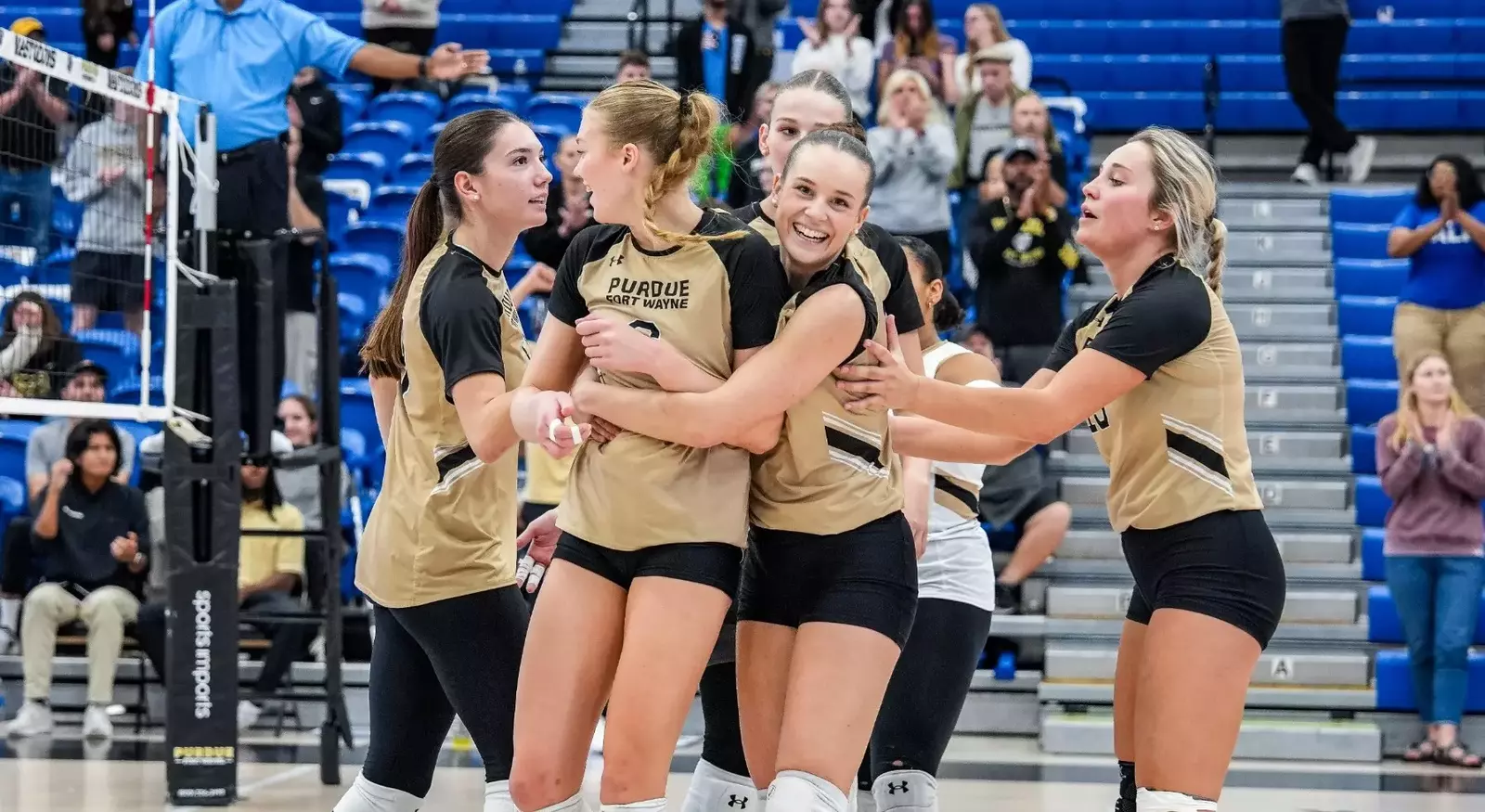 Purdue University Fort Wayne Athletics