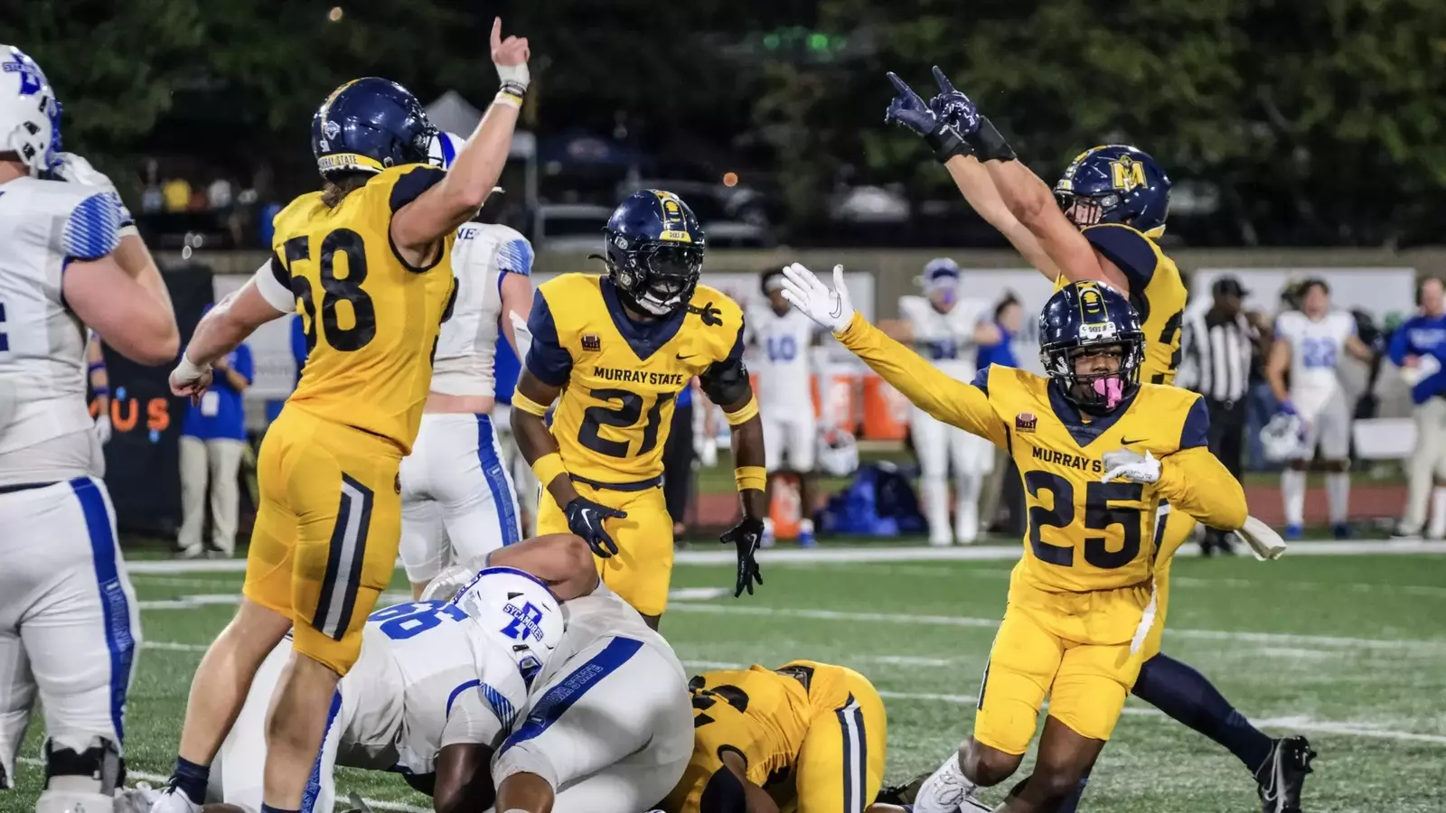 Racers Meet Coyotes In First MVFC Road Test - Murray State University ...