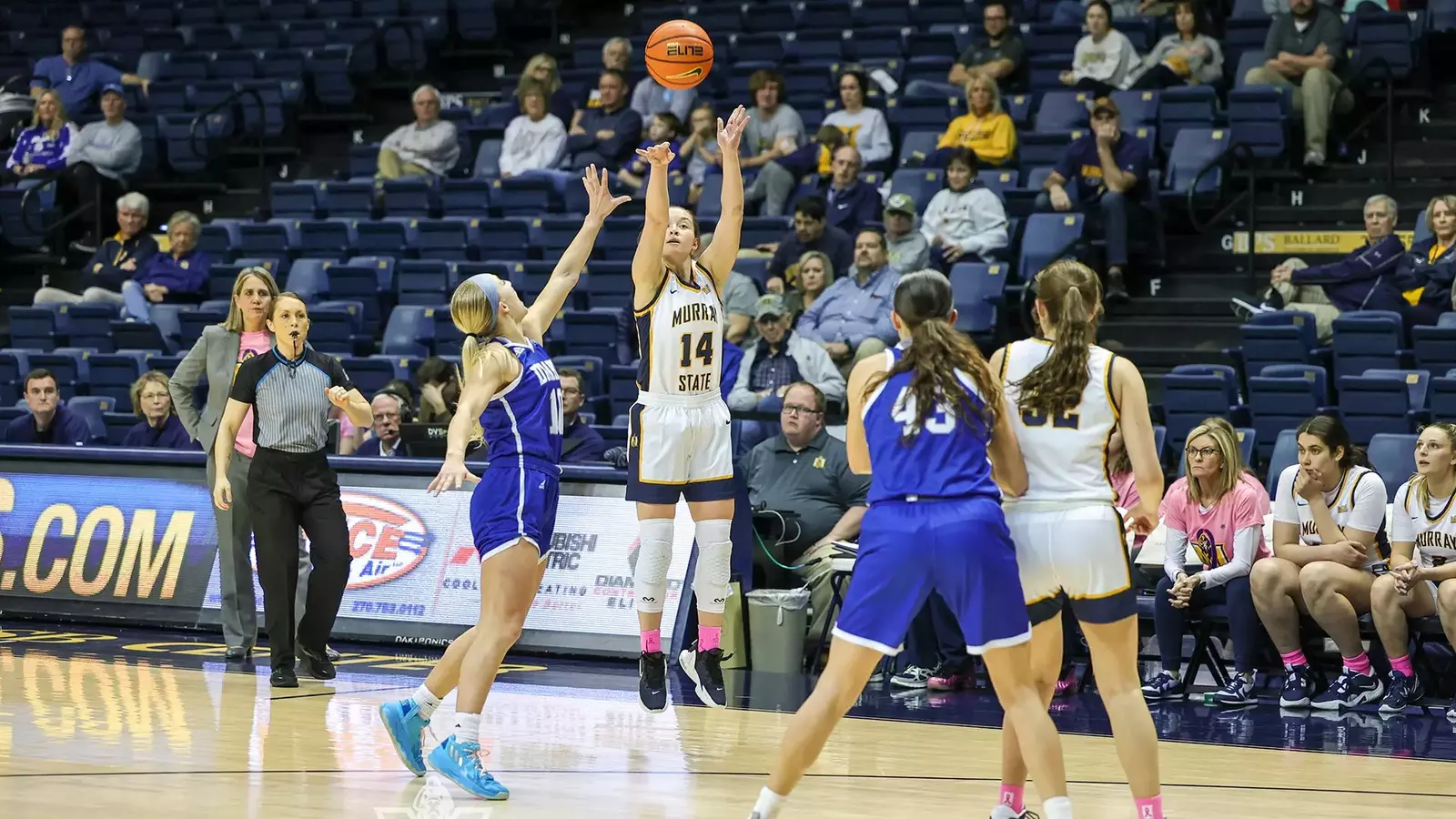 Racers Take Care Of Valpo On The Road - Murray State University Athletics