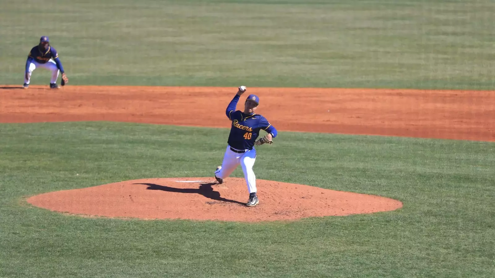 Racers Dominate Mastodons To Start 2024 Campaign - Murray State ...