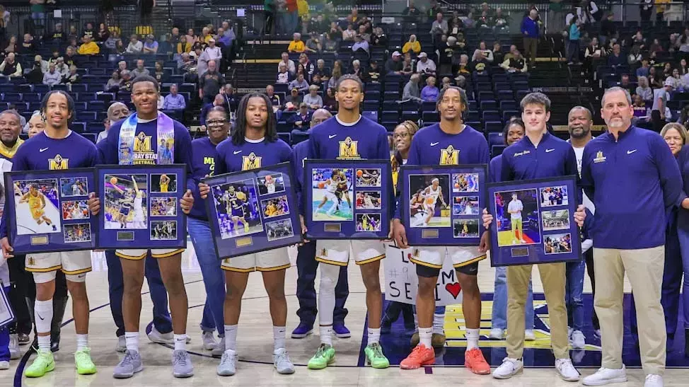 Senior Night Delight – Racers Provide Perfect Sendoff - Murray State ...
