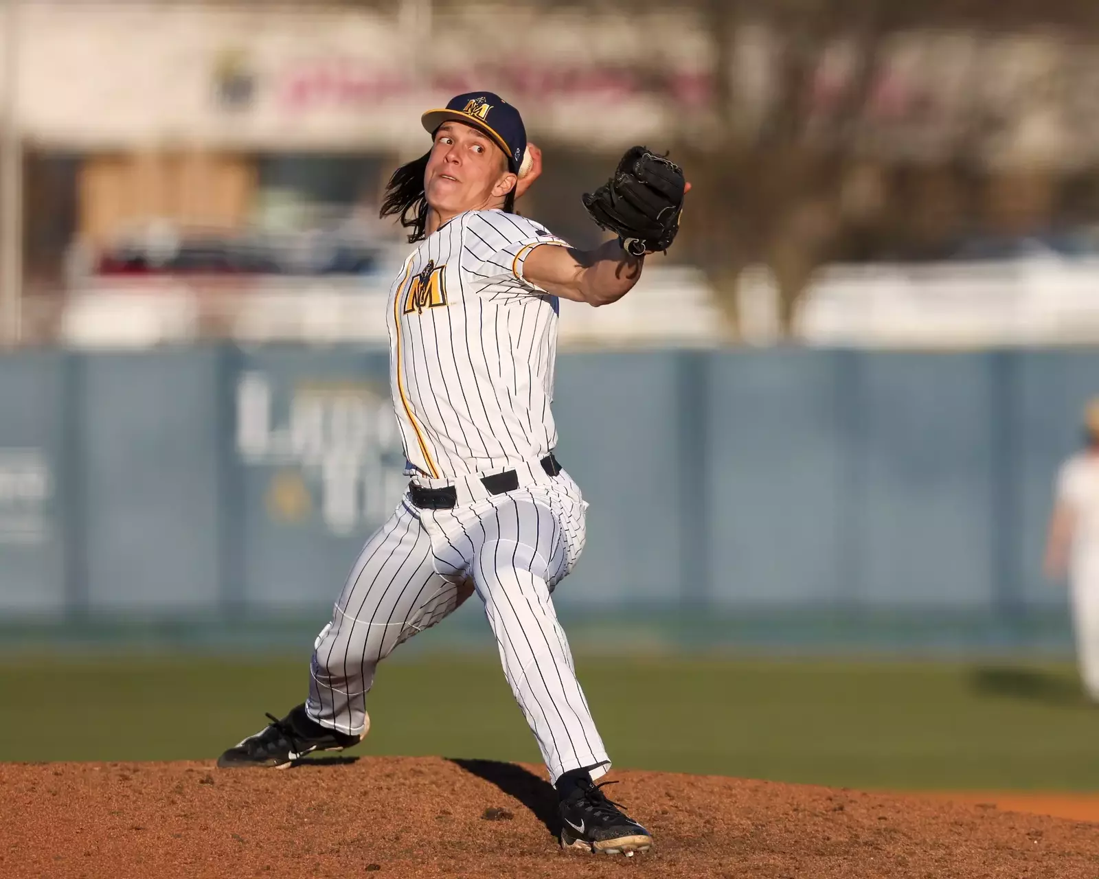 Racers Split Doubleheader with Southern Indiana Sunday - Murray State ...