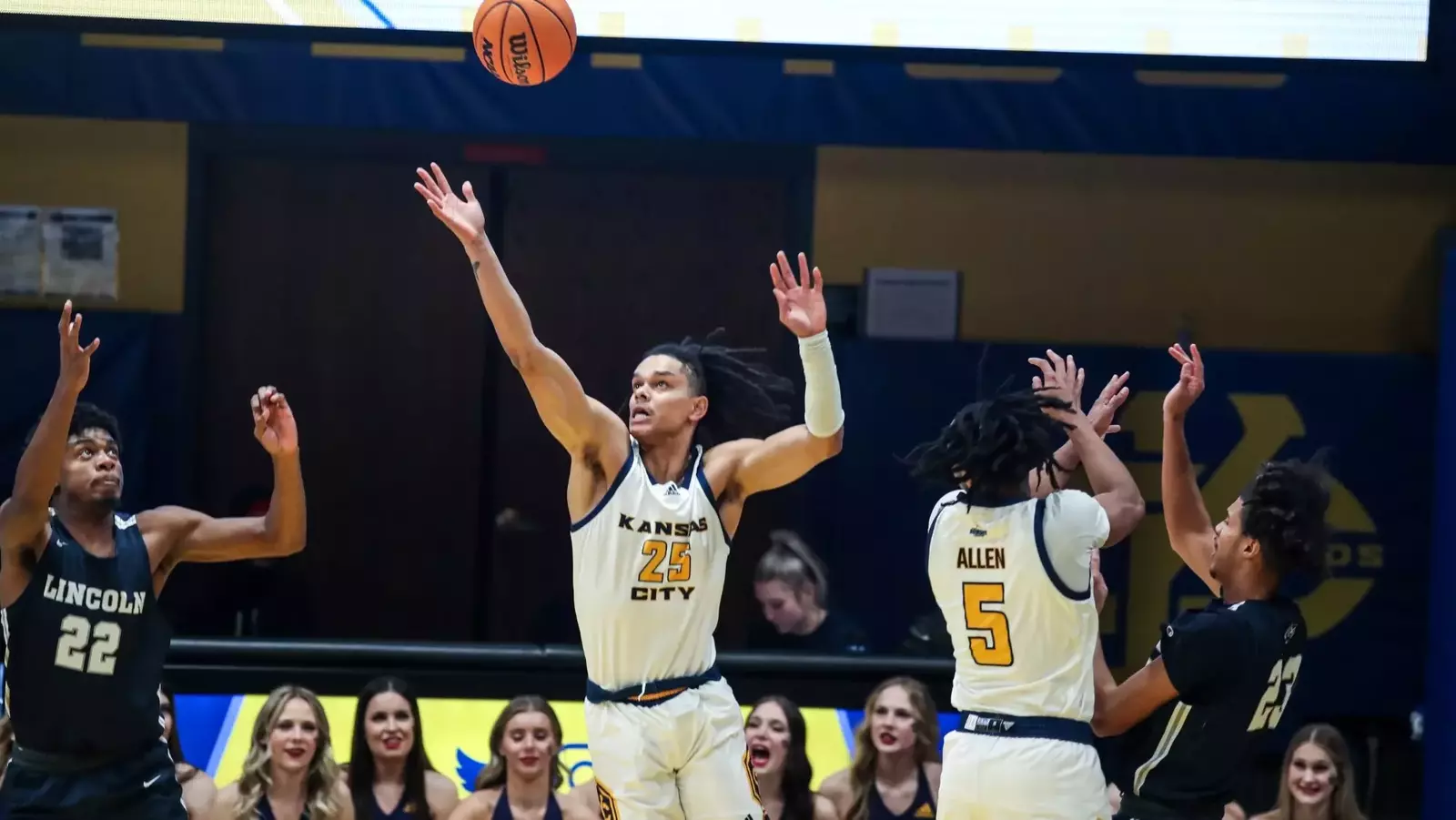 University of Missouri Kansas City Official Athletics Website