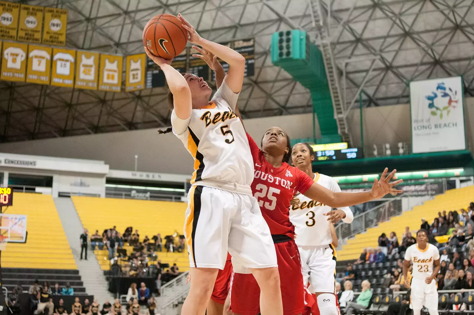 LONG BEACH STATE COMES UP SHORT AT USC, 82-74 - Long Beach State ...
