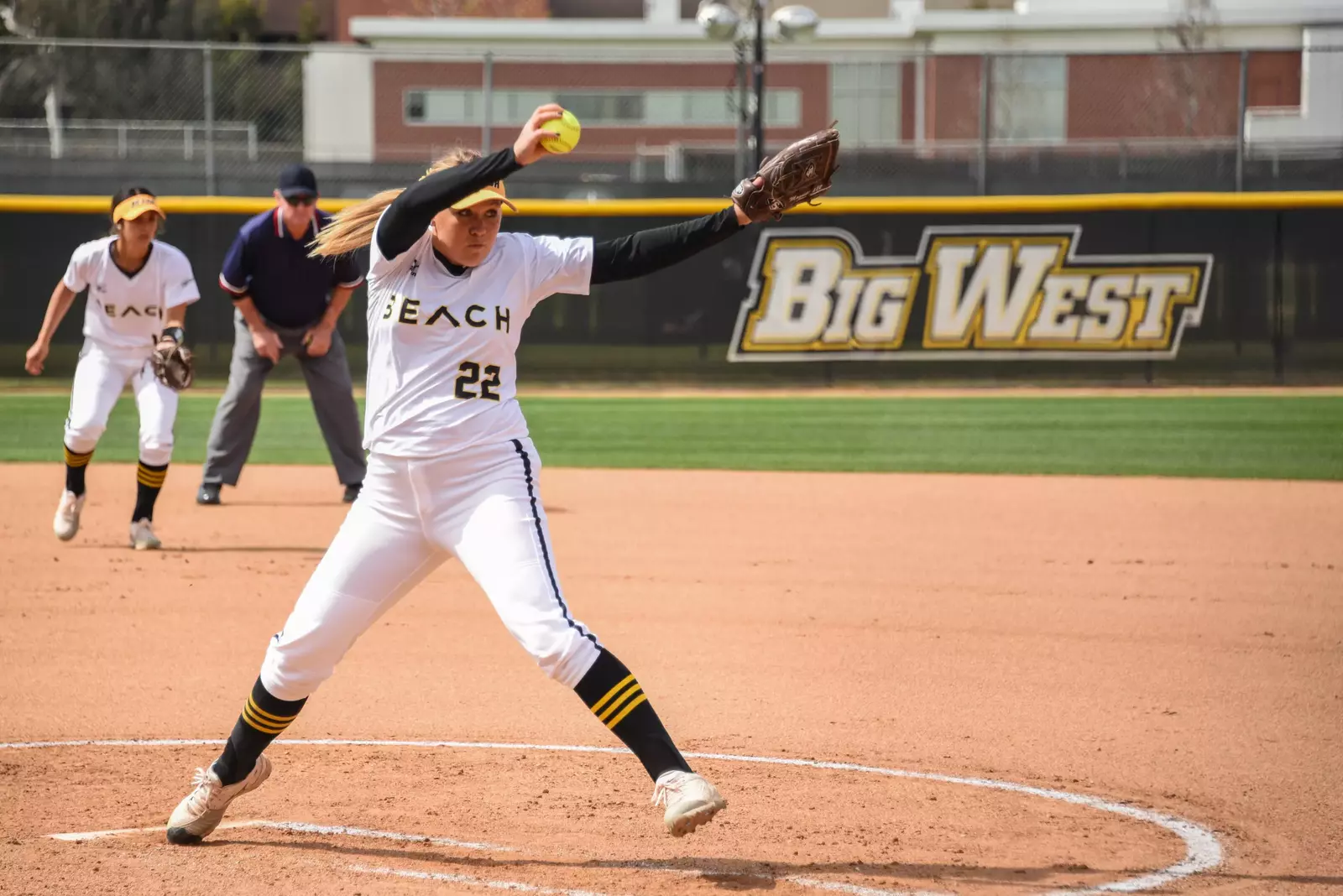 No. 17 Softball Takes Another Series With 4-0 Win At UC Davis - Long ...