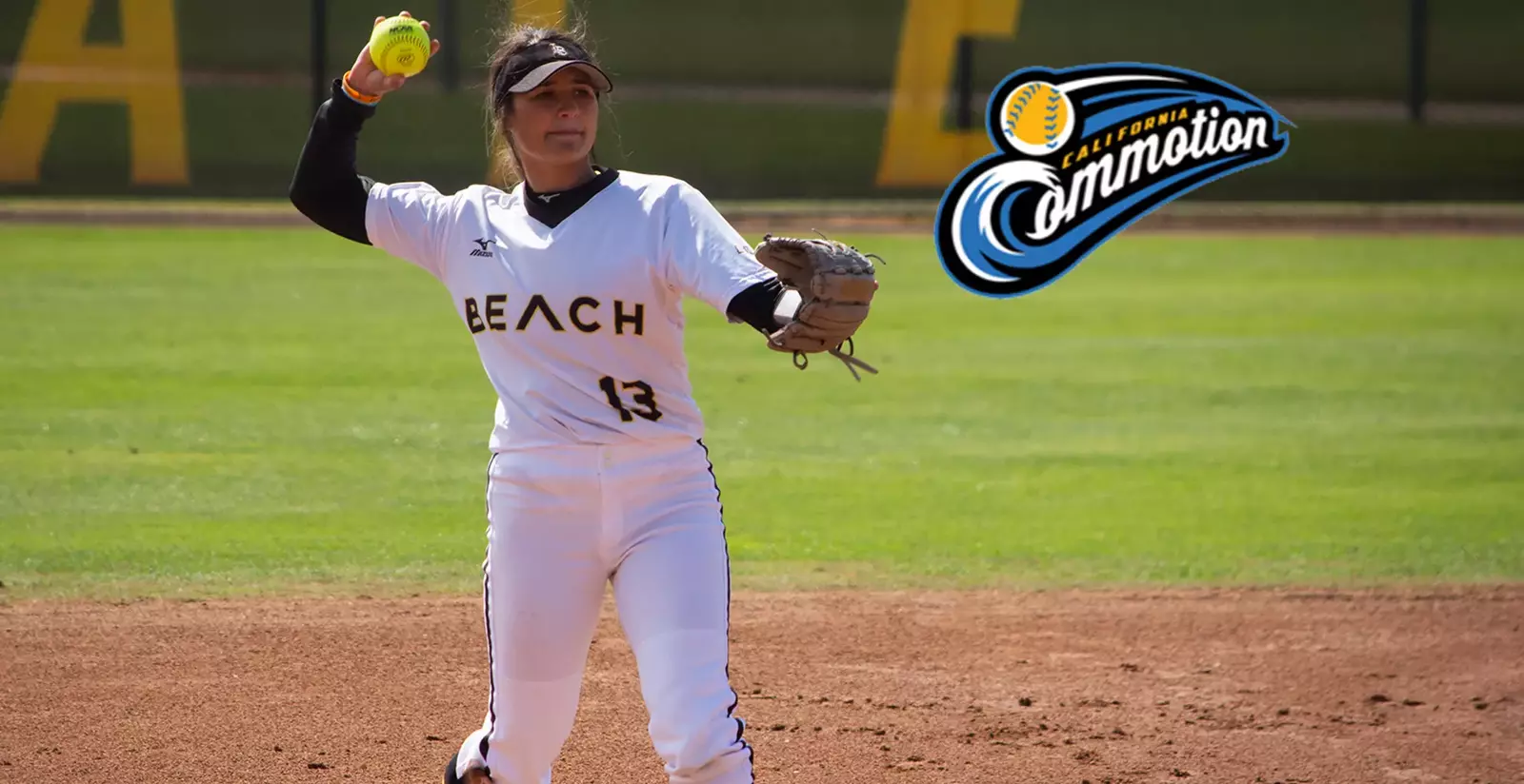 Nichole Fry Signs Professional Contract With California Commotion ...