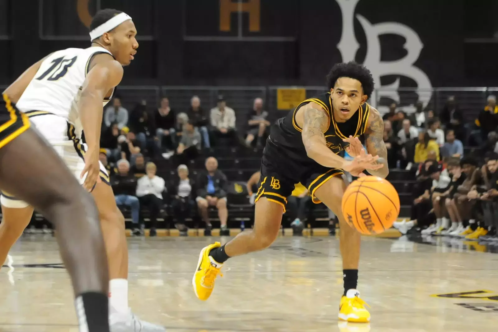 Men's Basketball Closes Six-Game Road Swing At USC - Long Beach State ...