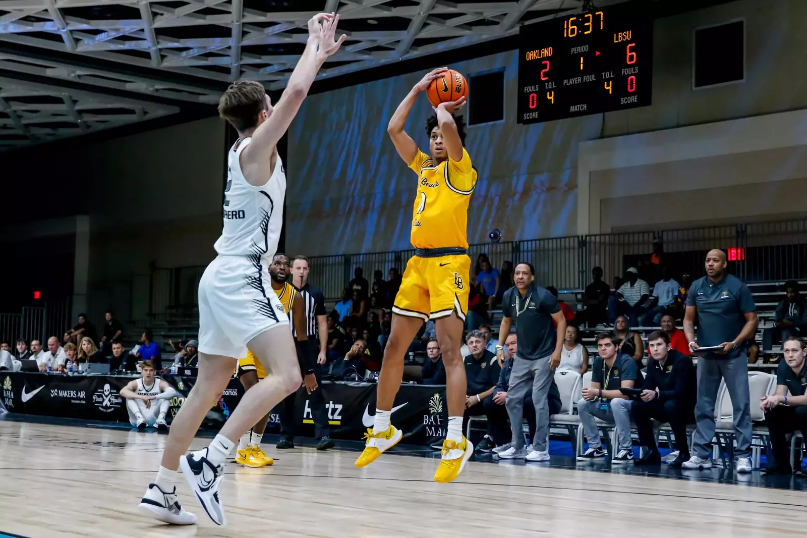 Long Beach State Closes Baha Mar Hoops Against Vermont - Long Beach ...