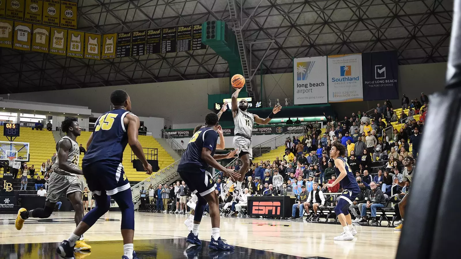 Long Beach State Drops Close Overtime Contest to UC San Diego in Big ...