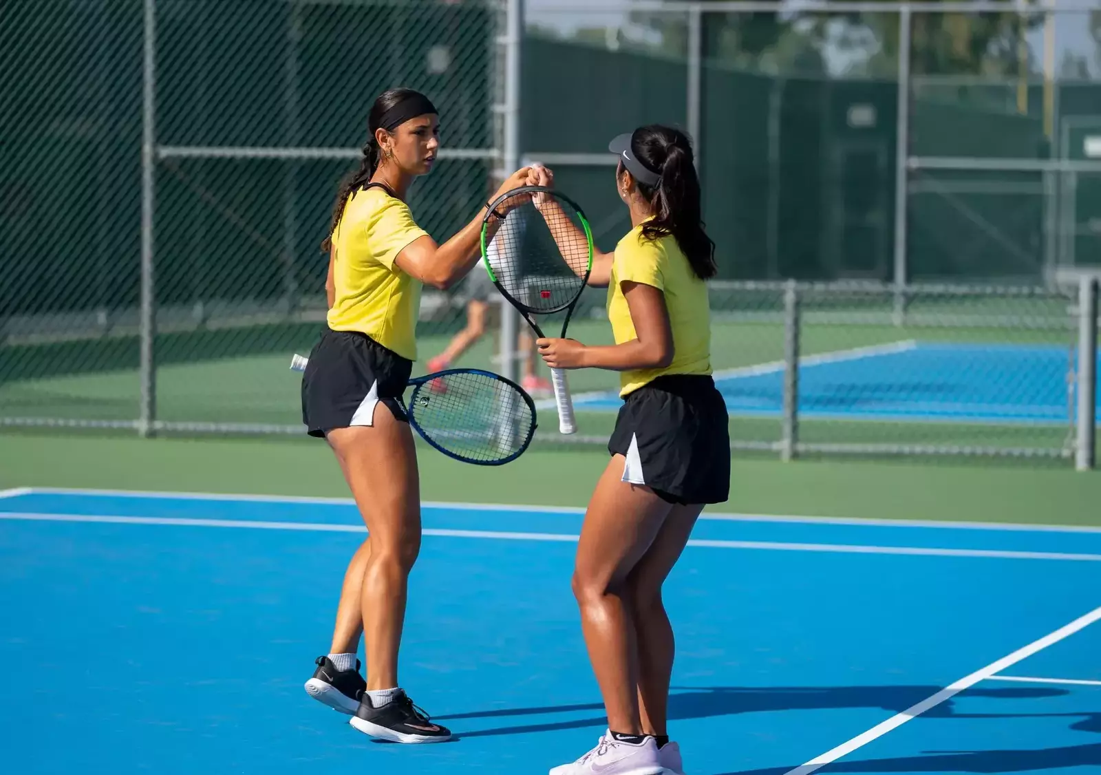 Women's Tennis Dominate Singles Action at Beach Winter Invitational ...