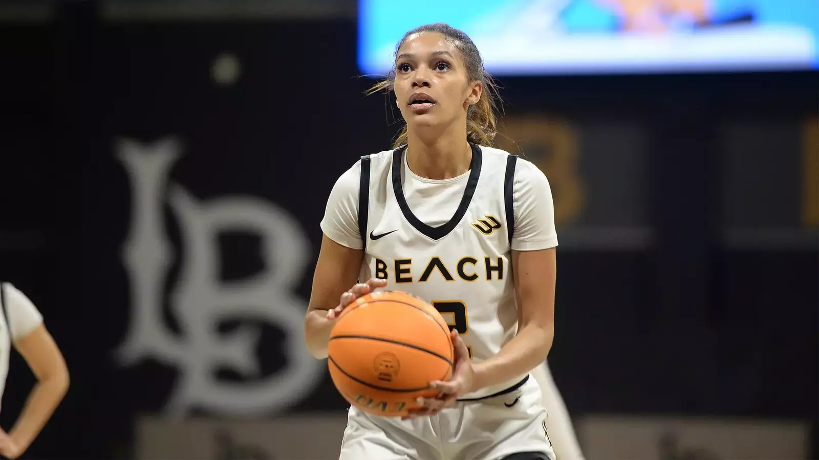 Tori Harris Leads Long Beach State to Fourth-Straight Win - Long Beach ...