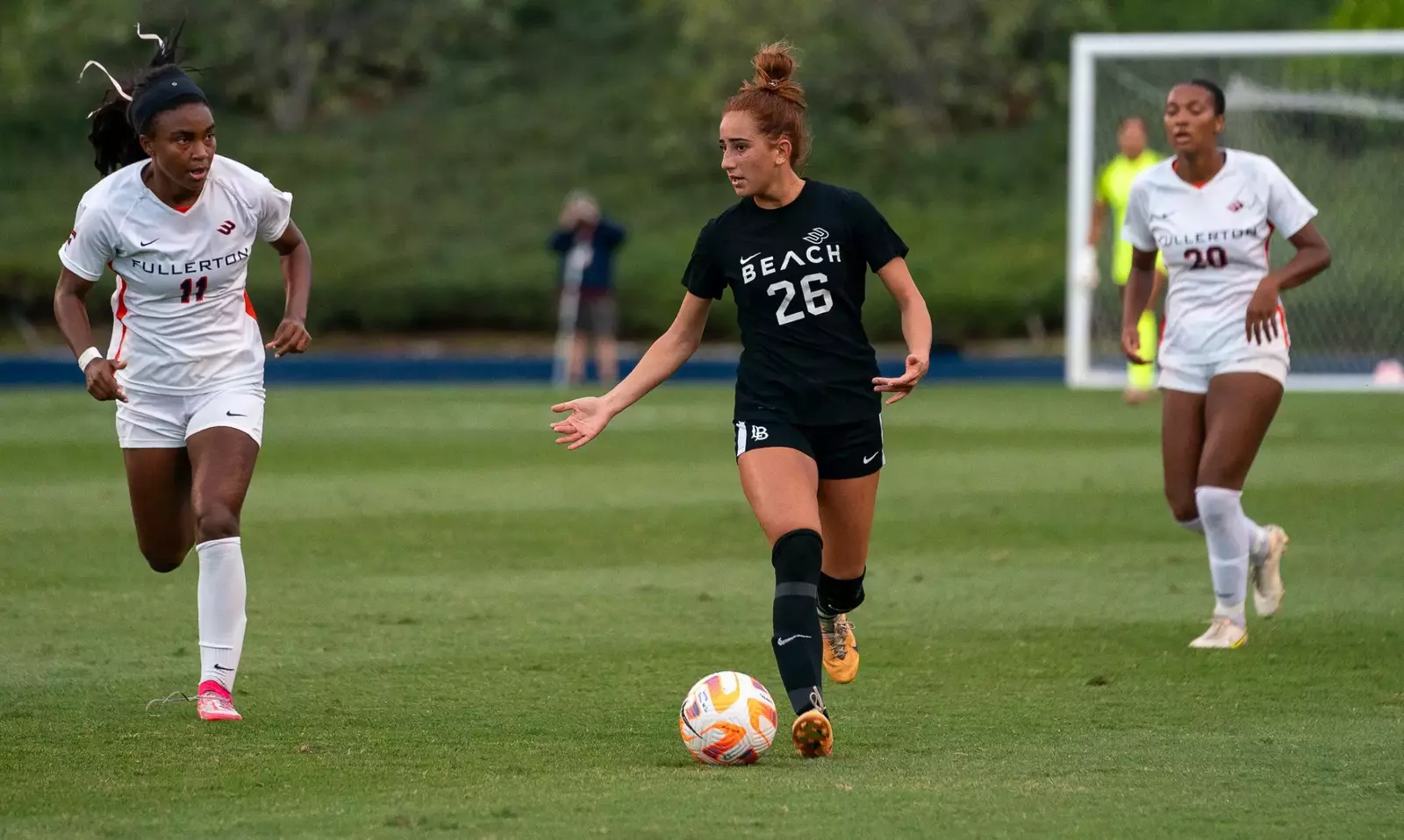 Early Red Card Gives Cal State Fullerton The Edge In 3-0 Defeat For ...