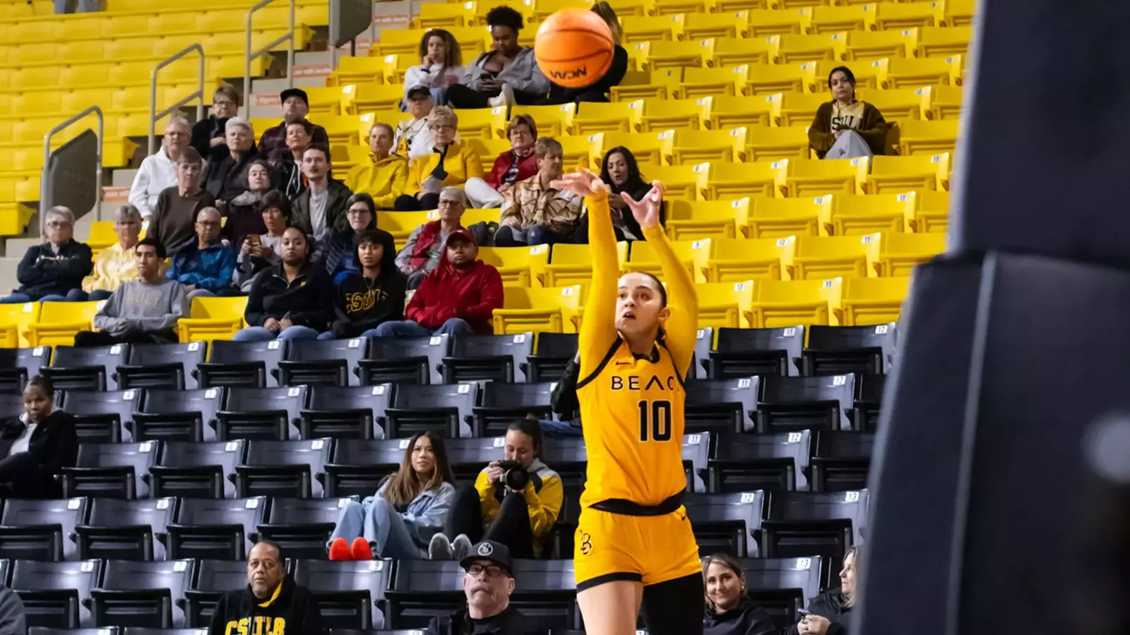 Long Beach State’s Rally Comes Up Short In Loss To Cal State Fullerton ...