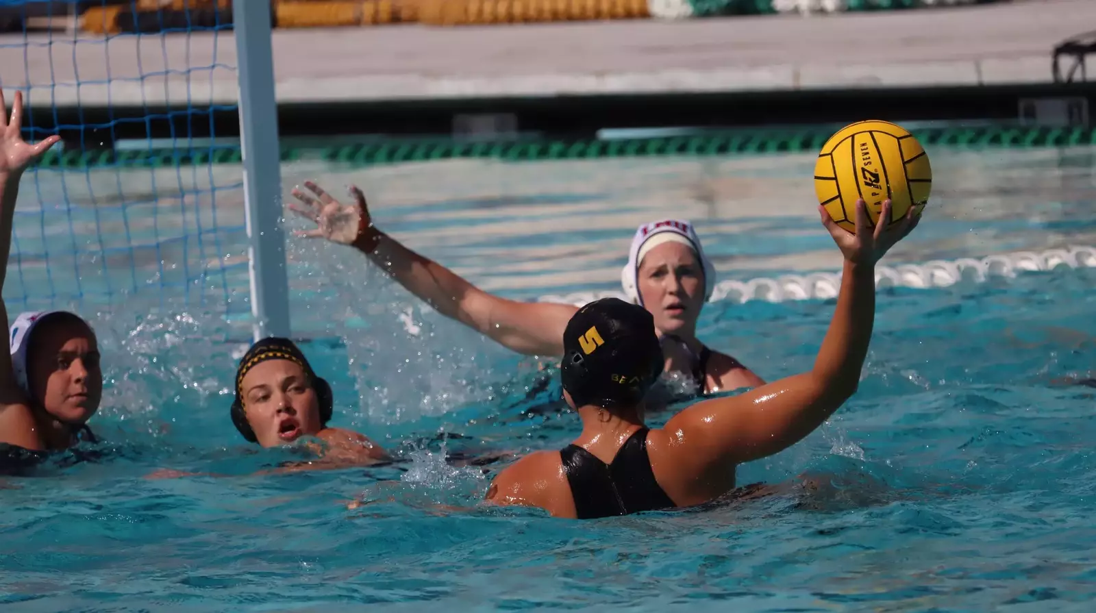 No. 8 Long Beach State In Command In Win Against Loyola Marymount ...