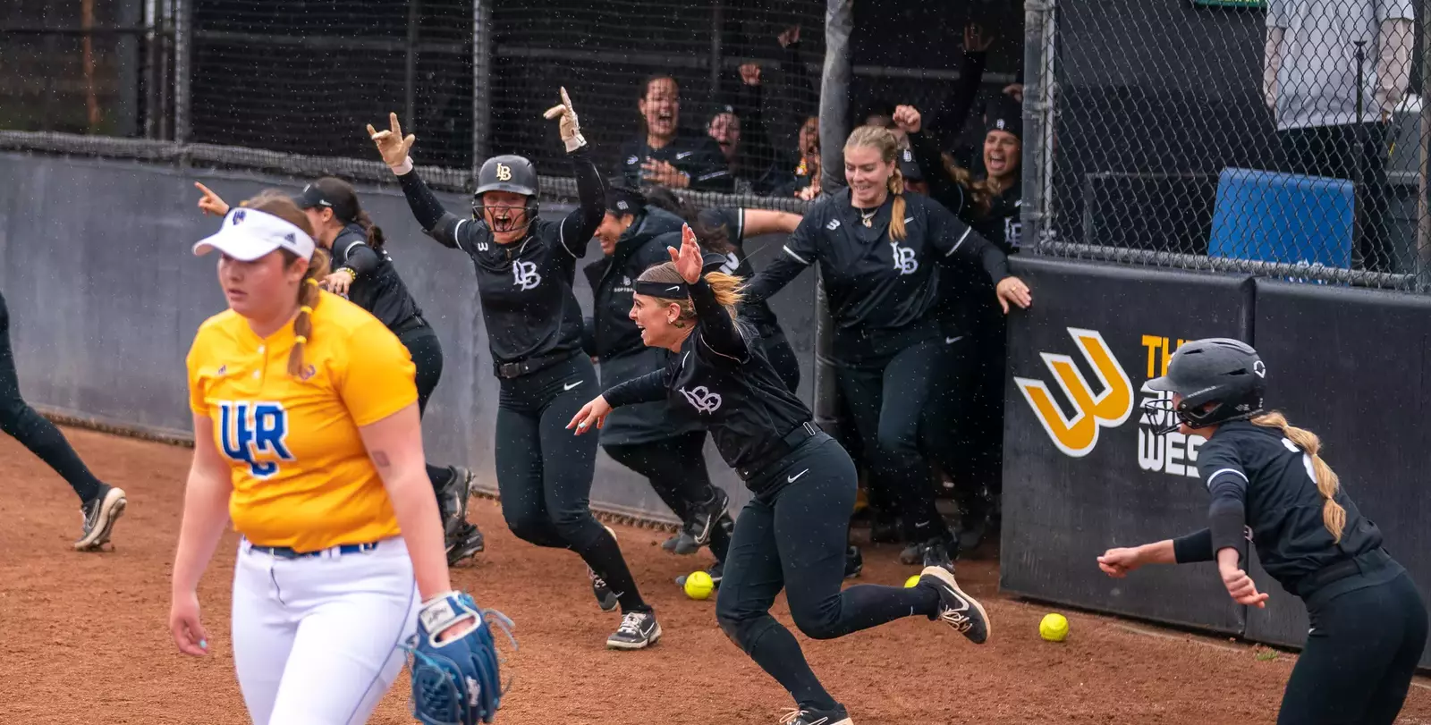 Another Walkoff Hands Softball Series Sweep Over UC Riverside - Long ...